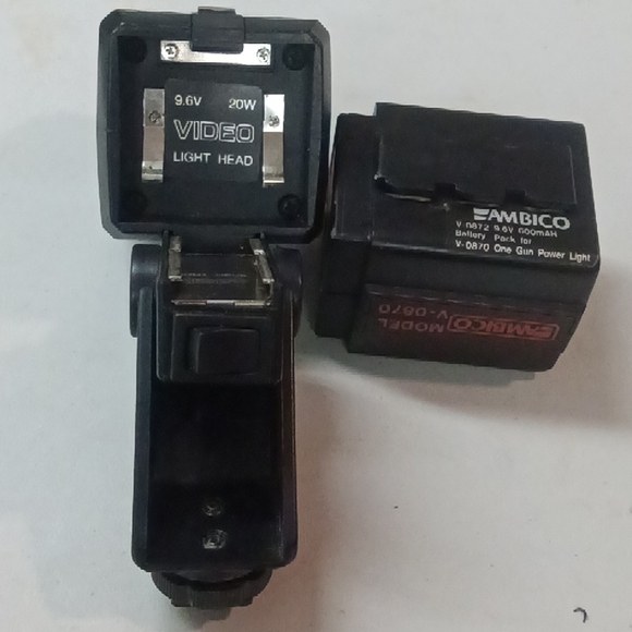 Ambico | Cameras, Photo & Video | Ambico One Gun Acdc Powerlite Model ...